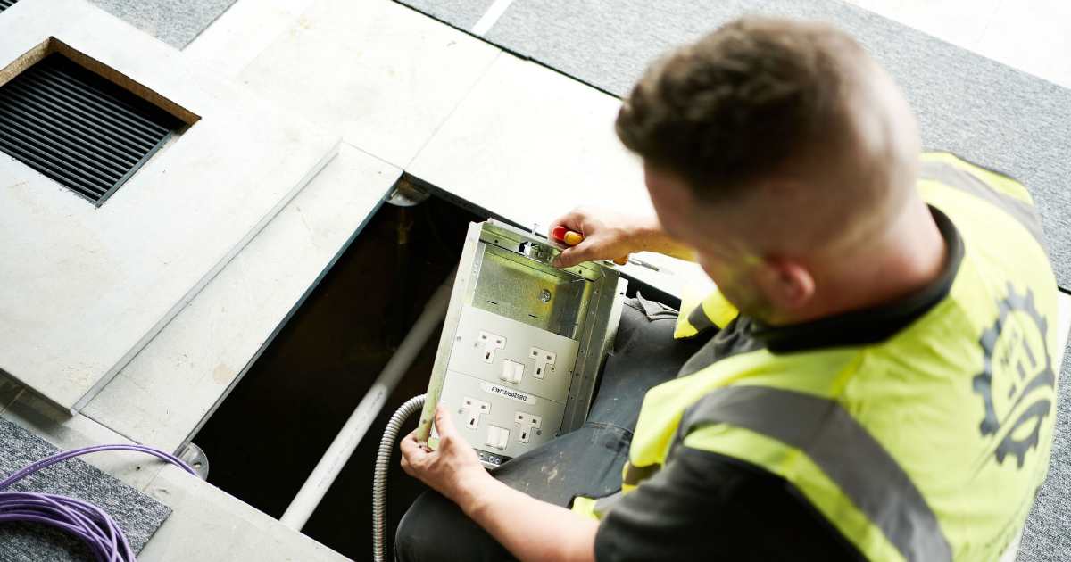 Domestic and Commercial Electrician in Leicester & The Midlands